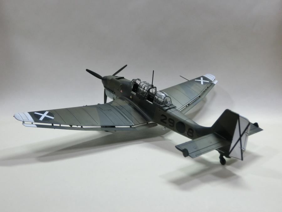 エアフィクス1/72 ユンカースJu87B-1 シュトゥーカ 7: 日の丸航空隊の模型日記