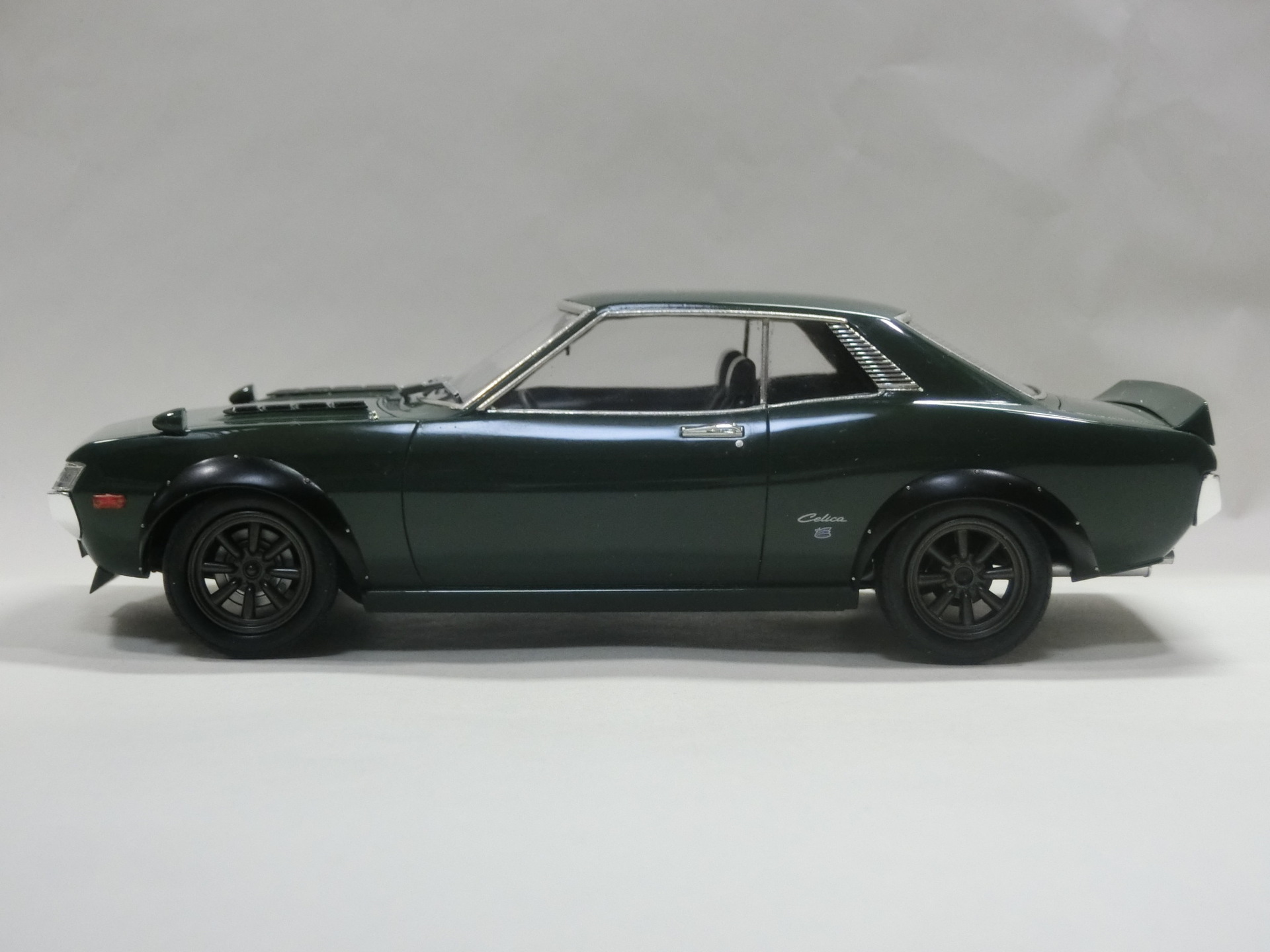 ハセガワ1/24 セリカ1600GTカスタムバージョン 制作記 14: 日の丸航空隊の模型日記